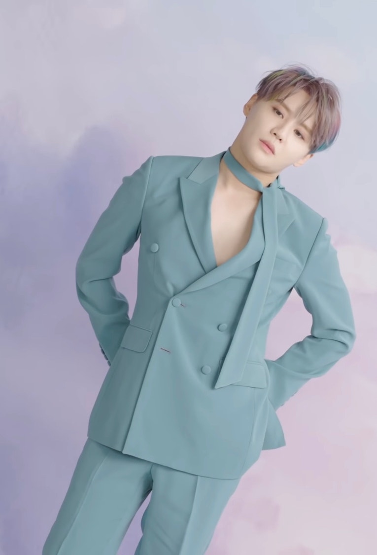 Kim Jun Su Community Post 준짱 코코넛 여러분 해피 추석 그린준수 선생님은 어떤 느낌으로 ᄒᄒᄒ