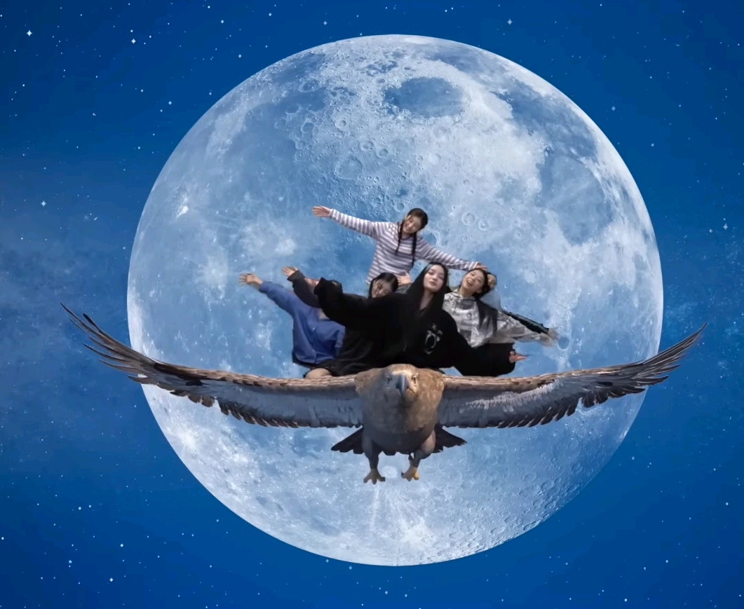 ILLIT Community Post - wonhee's edit 😭🤌🤌