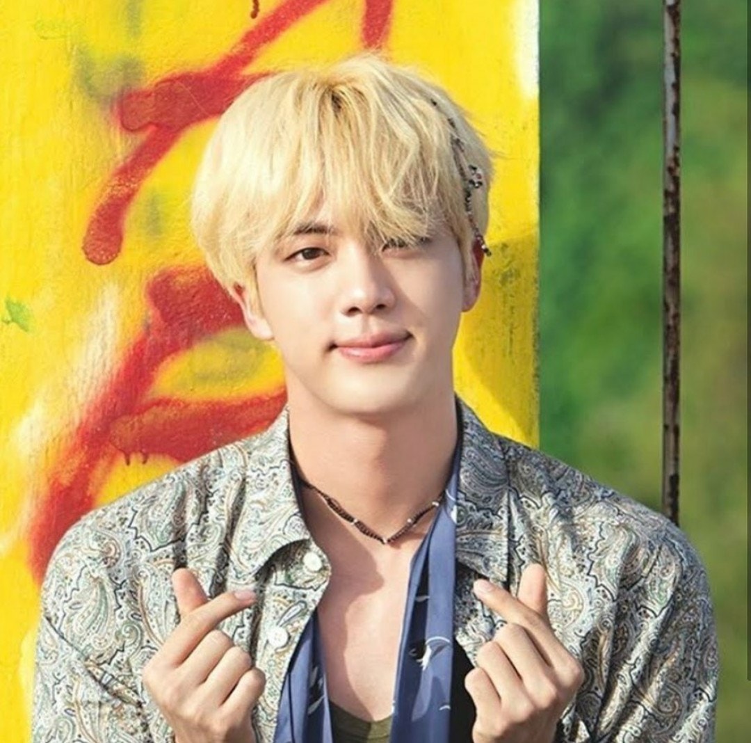 Bts Community Posts To Jin ‪˚ ♥︎∗ ﾟ🐹⋆｡˚ ♥︎∗ ﾟ🐹⋆｡˚ ☪︎⋆｡˚˚ ♥︎∗ ﾟ ︎🦙jin
