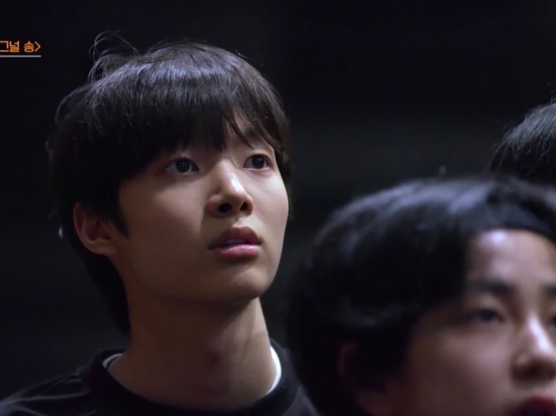 &TEAM Community Post - #to_EJ ilandの時のEJは終始かわいぃ🧡 EJが好きなCrushさんの「don't forget」めっちゃ素敵な曲で、何回も聴いてます ...