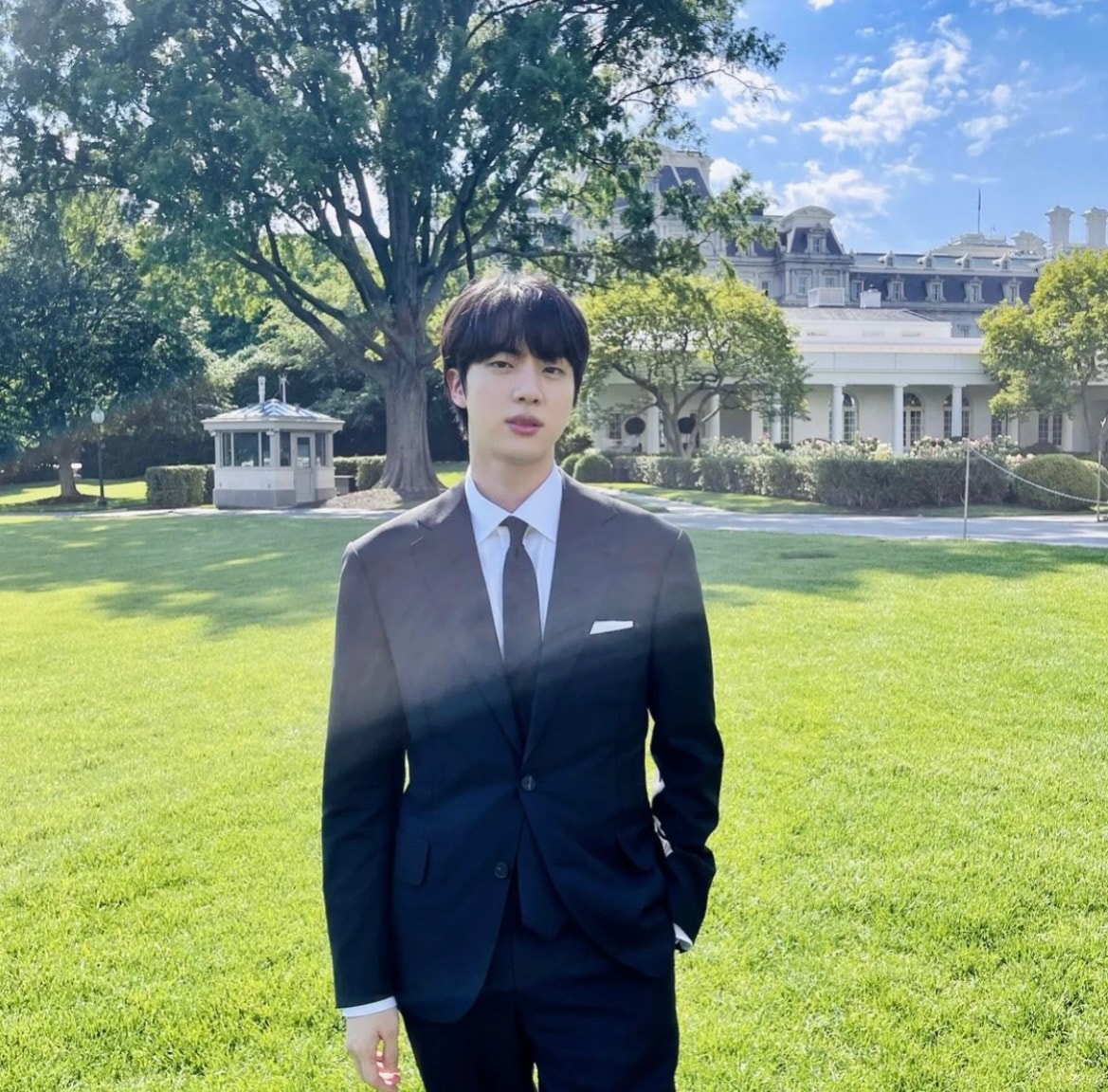 Bts Community Post Dear Jin From Army ジンくん アンニョンハセヨ。 今日はジンくんが生まれてから