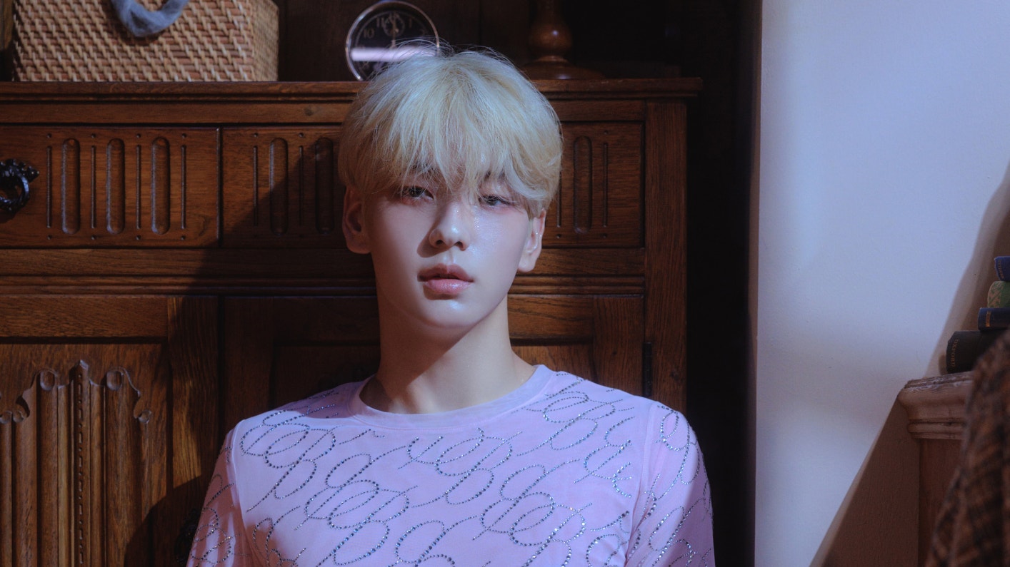 Weverse TOMORROW X TOGETHER Image - The Name Chapter: TEMPTATION ...