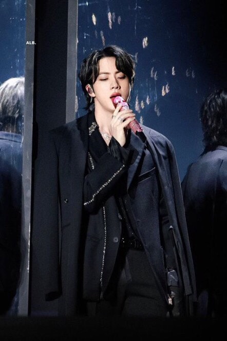 Bts Community Posts Dear Jin From Army ジンくんがウィバに浮上してくれてすごく嬉しかった😭