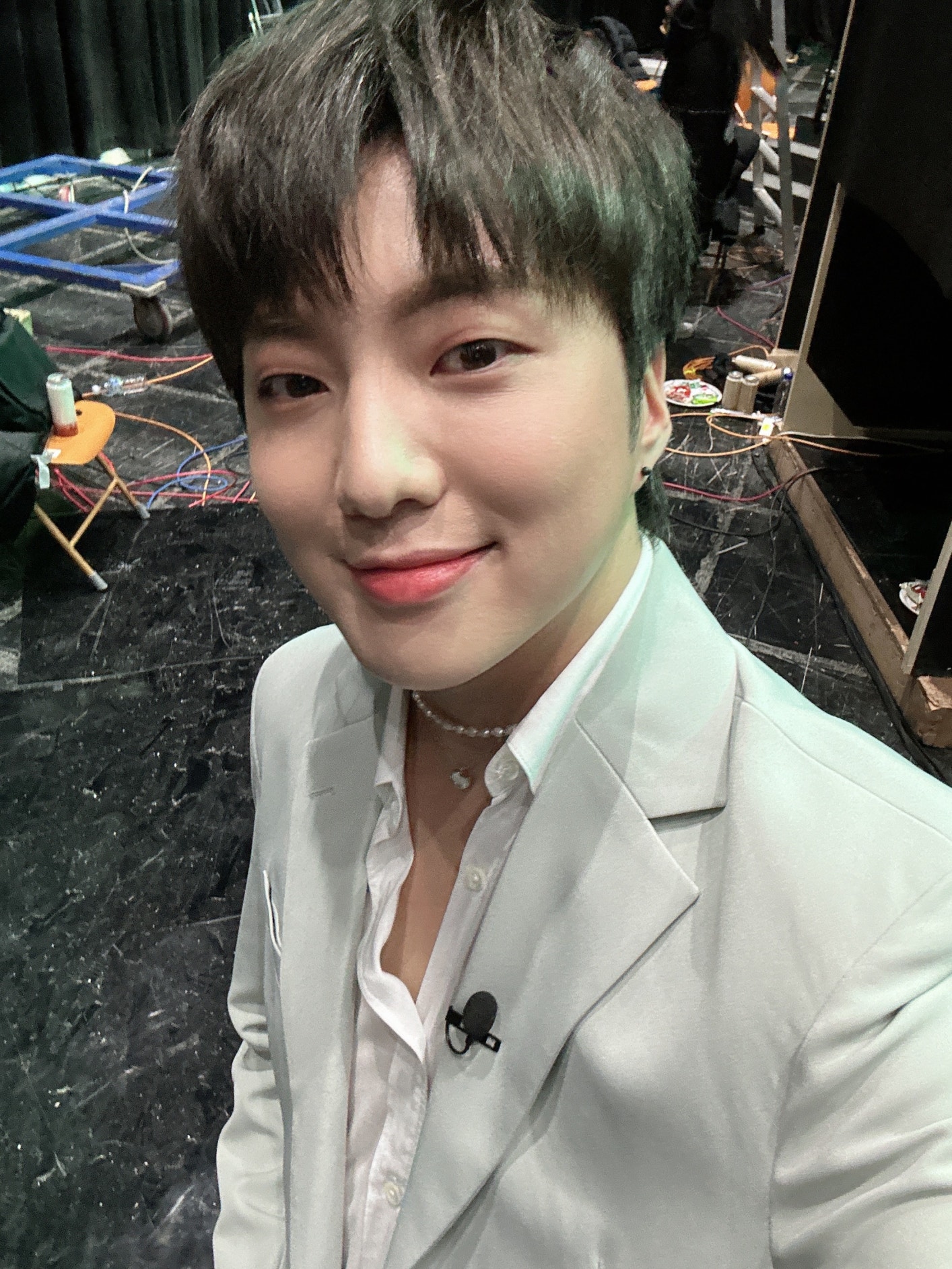 WINNER Community Post - 변호사 강승윤 어떻습니까?🤔 - YOON