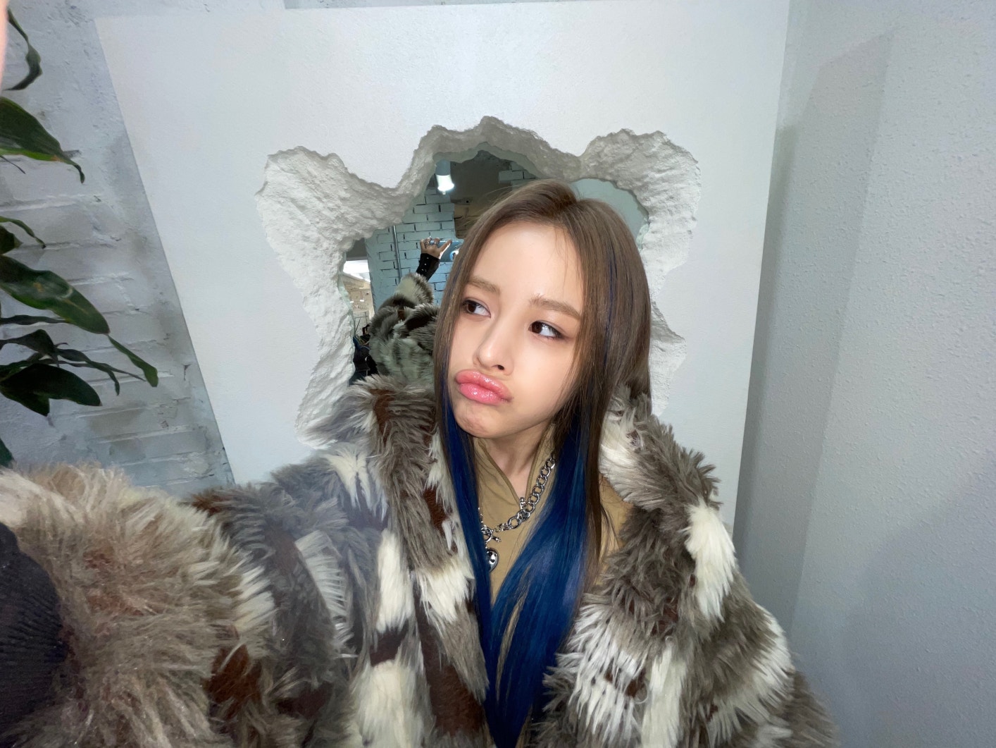 XG Community Post - This coat makes me feel like I’m a wolf🖤🤍🐺 ️ ️ ️ ...