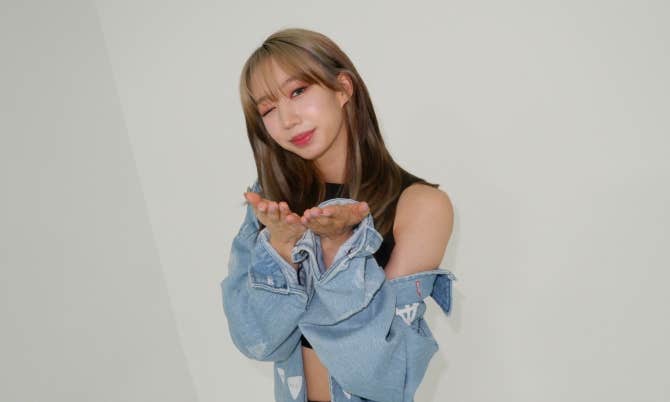 Secret Number Community Post 해피 일요일 락키들🤍 많이 많이 보고싶어요🥺🔥 Zuu