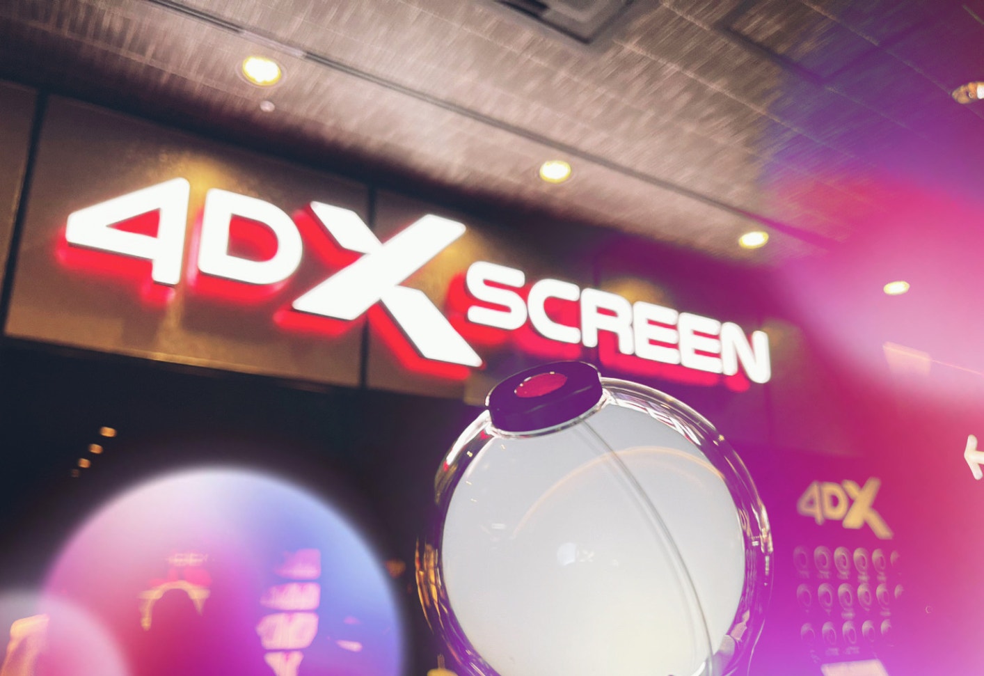 BTS Community Post - 4DX screen 凄い！臨場感、半端ないです！ 普通の4DXより、揺れは少なくて、 のめり込める感じ💜 まず、わざわざ遠い映画館まで足を運んで ...