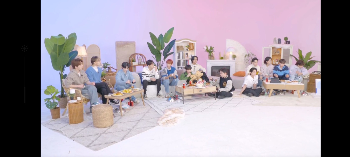 SEVENTEEN Community Posts - HAPPY VALENTINE'S DAY SEVENTEEN AND HAPPY ...