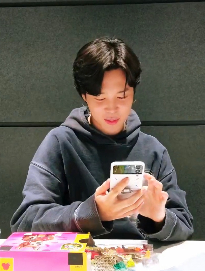 Bts Community Posts Jimina😊ðŸ¥ðŸ’— 지민아 ì˜¤ëŠ˜ë„ ë‚´ 소중한 지민씨를… ðŸ¥ðŸŒ¸ðŸ’— ìž…ë„ íœ´ëŒ€ë¥¼ 가진 ì†ë„ ì „ë¶€