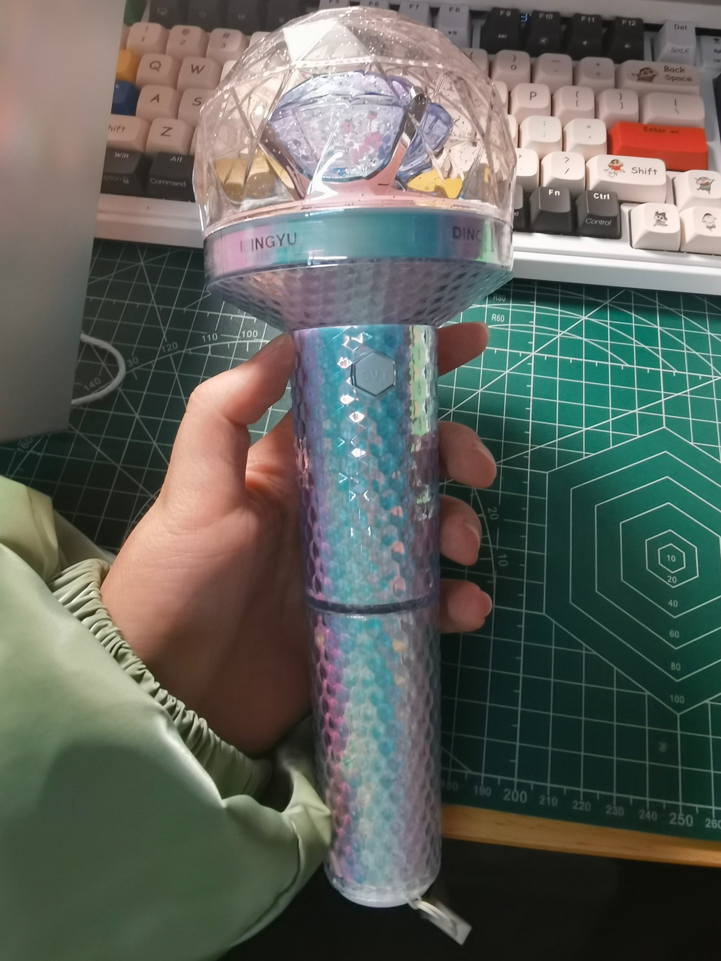 SEVENTEEN 커뮤니티 포스트 - Rose Quartz Pantone 13-1520【 RGB ：247 202 201 ...