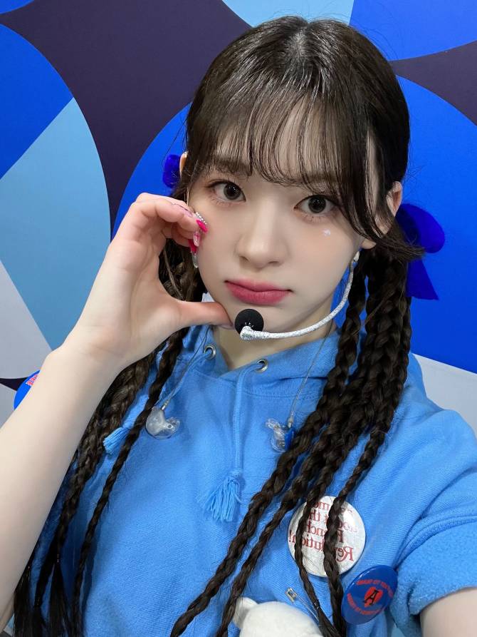 Stayc Community Post 혹시 스윗은 최고 뭐 그런 건가요 오늘 1위 너무너무 감사합니다💙 남은