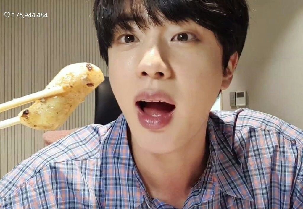 Bts Community Post To Jin Dear Jin From Army 지민이한테 보고 싶어했다고 들었어요