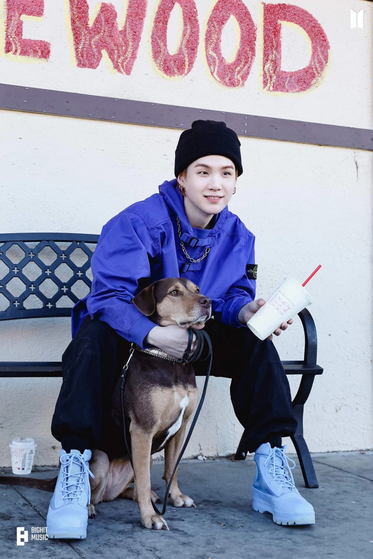 BTS Community Post - 윤기야, may I sit next to you, please? Or can I be ...
