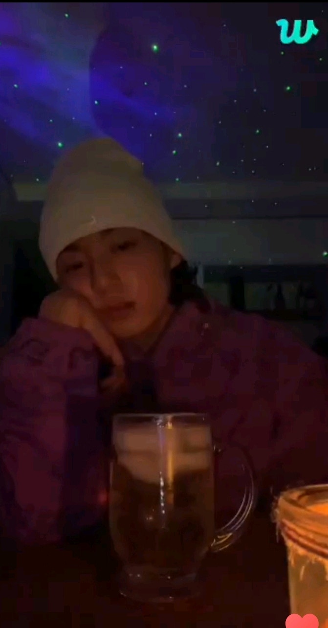 Bts Community Posts 몸조심하세요 신의 축복이 있기를💜💜💜 To Jk