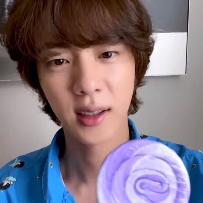 Bts 커뮤니티 포스트 굿모닝 어제는 메시지 고마워💕 화이트데이에 와 줘서 기뻤습니다 ️ ️ 저는 보고 싶어서 울고