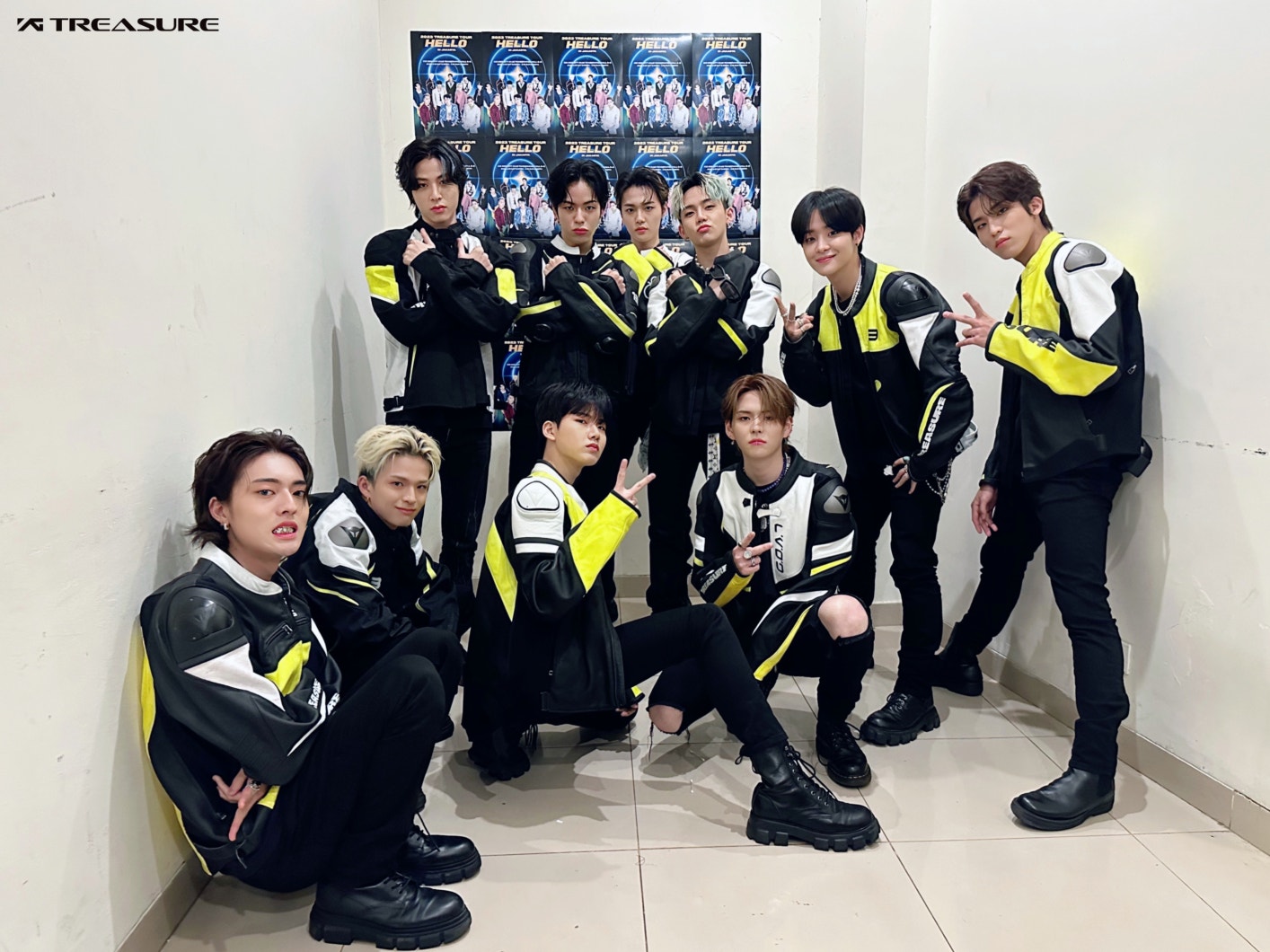 Weverse TREASURE Image - 230318 TREASURE TOUR [HELLO] IN JAKARTA💎