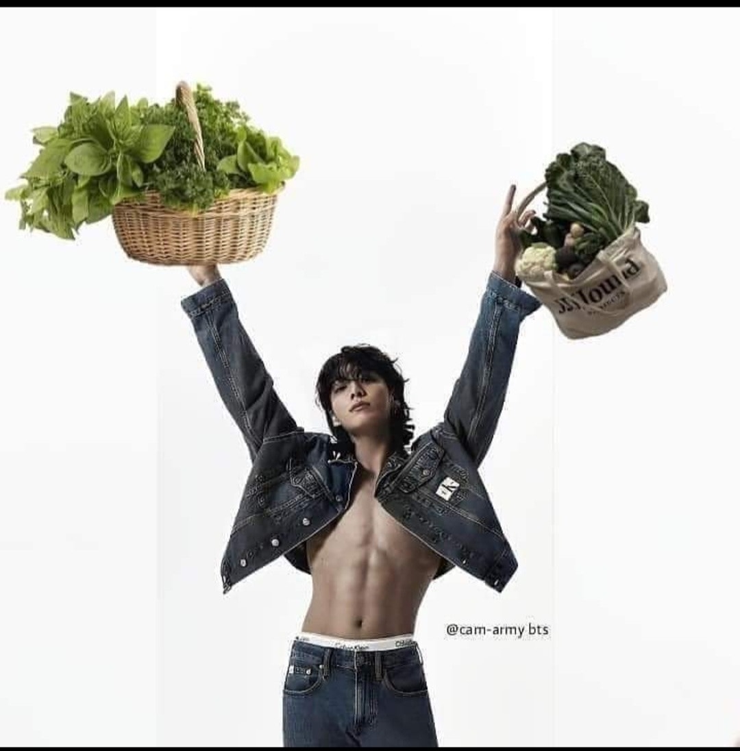 BTS 커뮤니티 포스트 - some vegetable lover army edited this..🥲😂😆.. sorry Jk ...