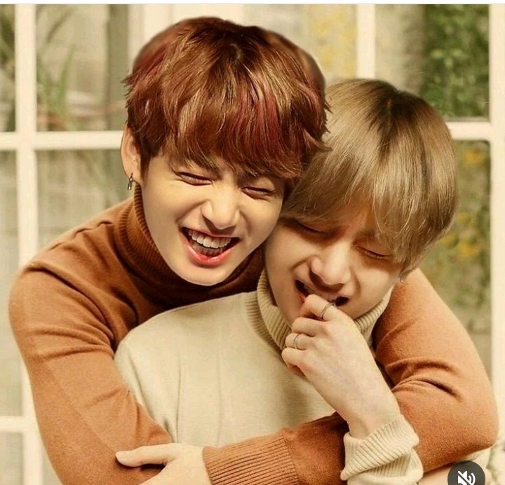 BTS Community Posts - Taekook💜