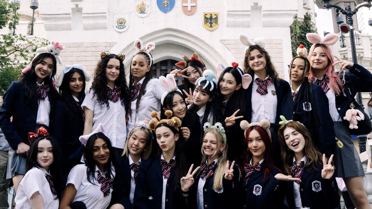 Multimedia de KATSEYE de Weverse - The Debut: Dream Academy - The Dream ...