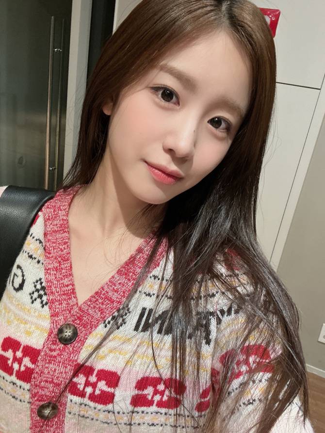 Wooah Community Post 와우한테 행복만땅부적 공유합니다~~ 우리 같이 행복만 하쟈🤍🧚 행하💟 Wooyeon