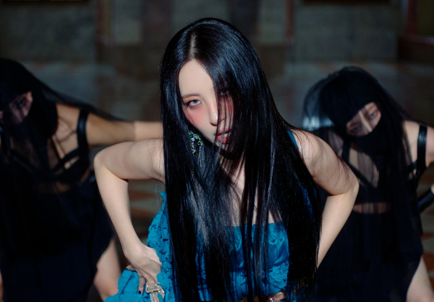 Weverse SUNMI Media - SUNMI 'STRANGER' MV Teaser