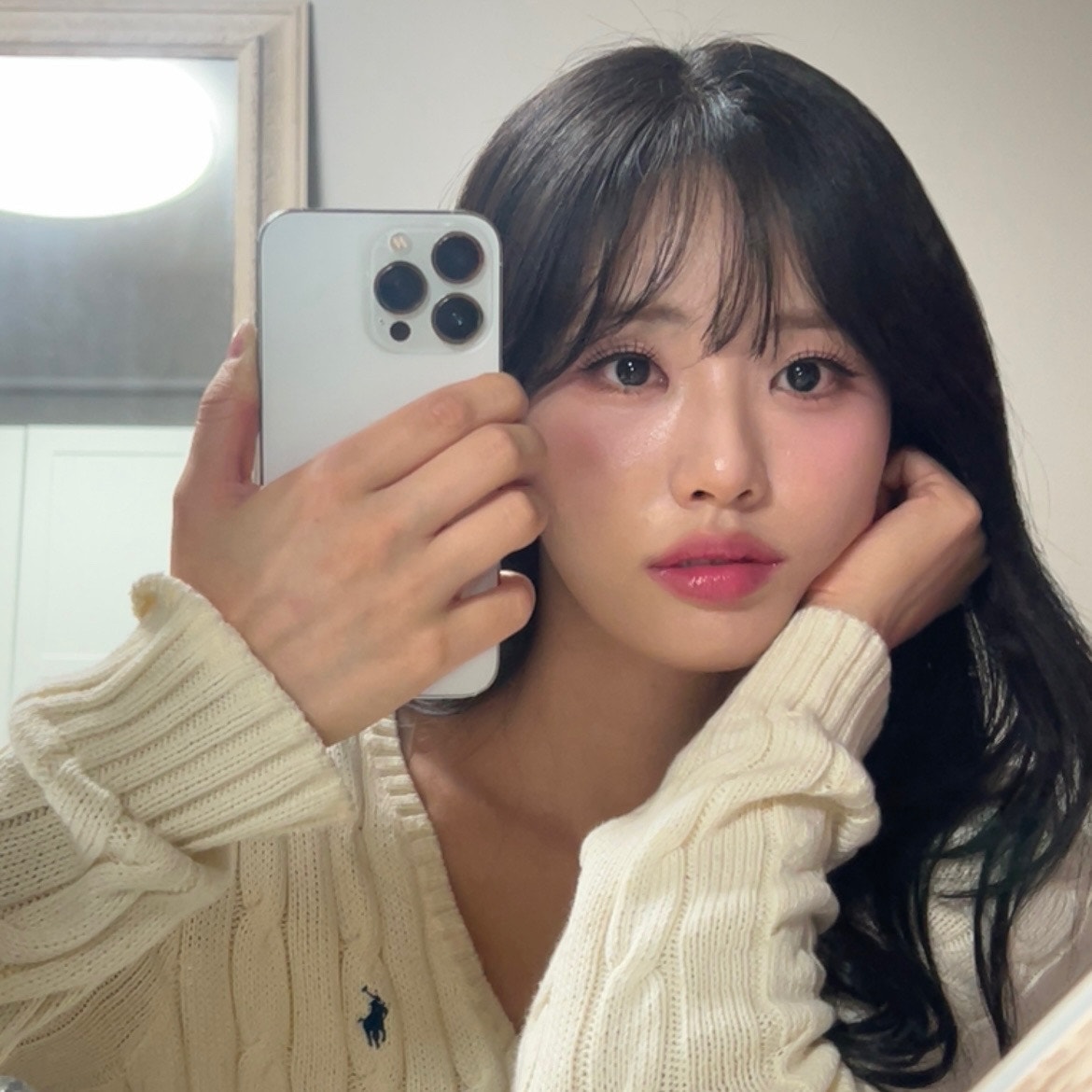fromis_9 Community Post - 냐~~~ 암~~~~~ - PARK JI WON