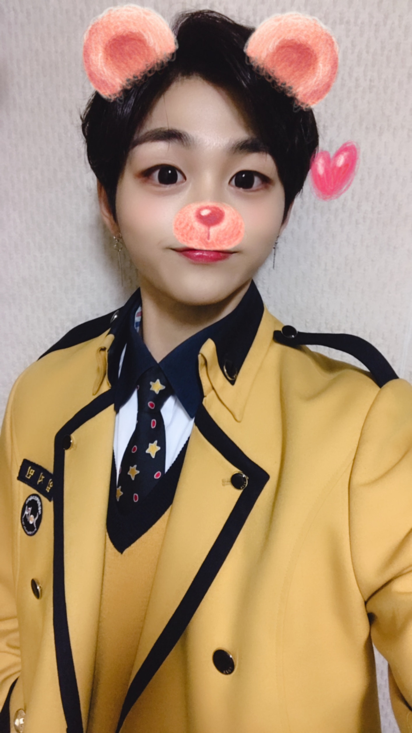 JUSTB Community Post - 옛날엔 이 필터 쓰는게 재밌었나봐요..ㅋㅋㅋㅋㅋ - LIM JIMIN