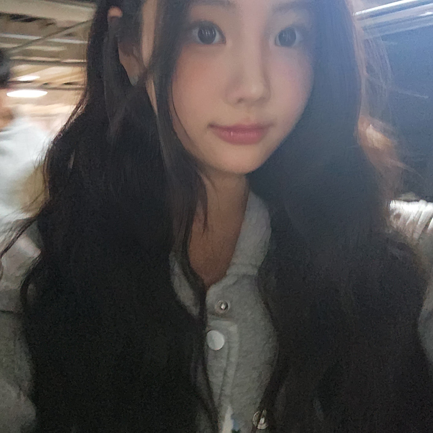 ILLIT Community Post - wonhee you deserve endless happiness !! you're so precious, i love you so ...