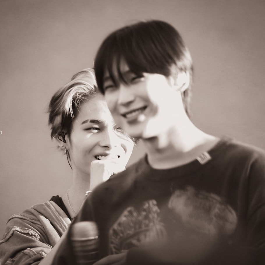 ENHYPEN Community Posts - Happy sunki day i miss u two so much🥺🧡