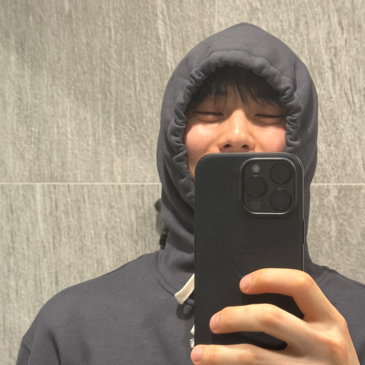 Hwang Min Hyun Community Posts 나 자께 황도들🍑🧡 🌙🌙🌙🌙🌙 Hwangminhyun