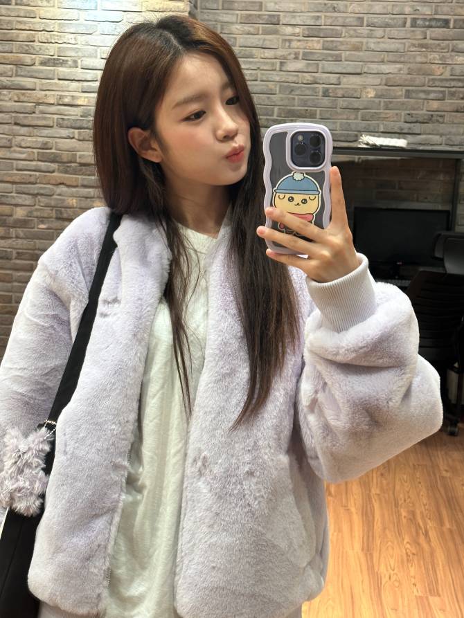 Post De La Comunidad Wooah 보들보들 뽀송뽀송 겨울이야☃️🌨️💜 이제 진짜 겨울이 온 것 같은 기분이야