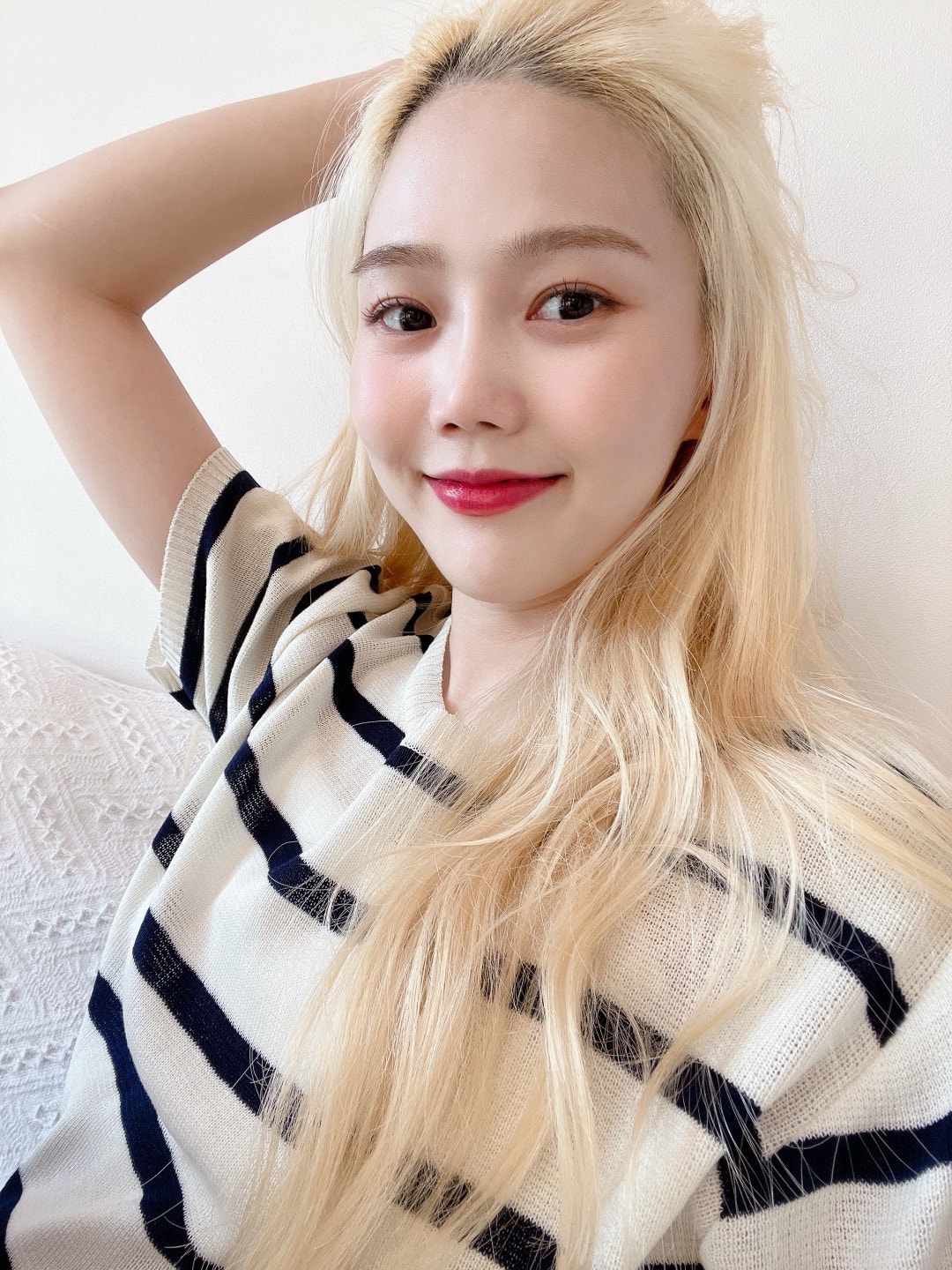 Oh My Girl 커뮤니티 포스트 카카오 Tv 에 찐친바이브 떴어요 ️ ️ 오늘 자기전에 보구 자여어어어 드디어 보여줄수