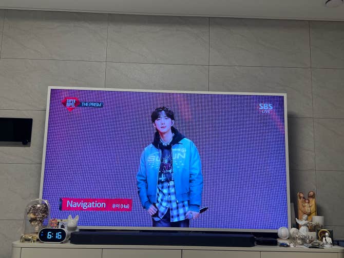 Pentagon Community Posts Universe부부의 하루 ㅎㅎ 신랑은 야근 신부는 휴무 😊 덕분에 여유있게