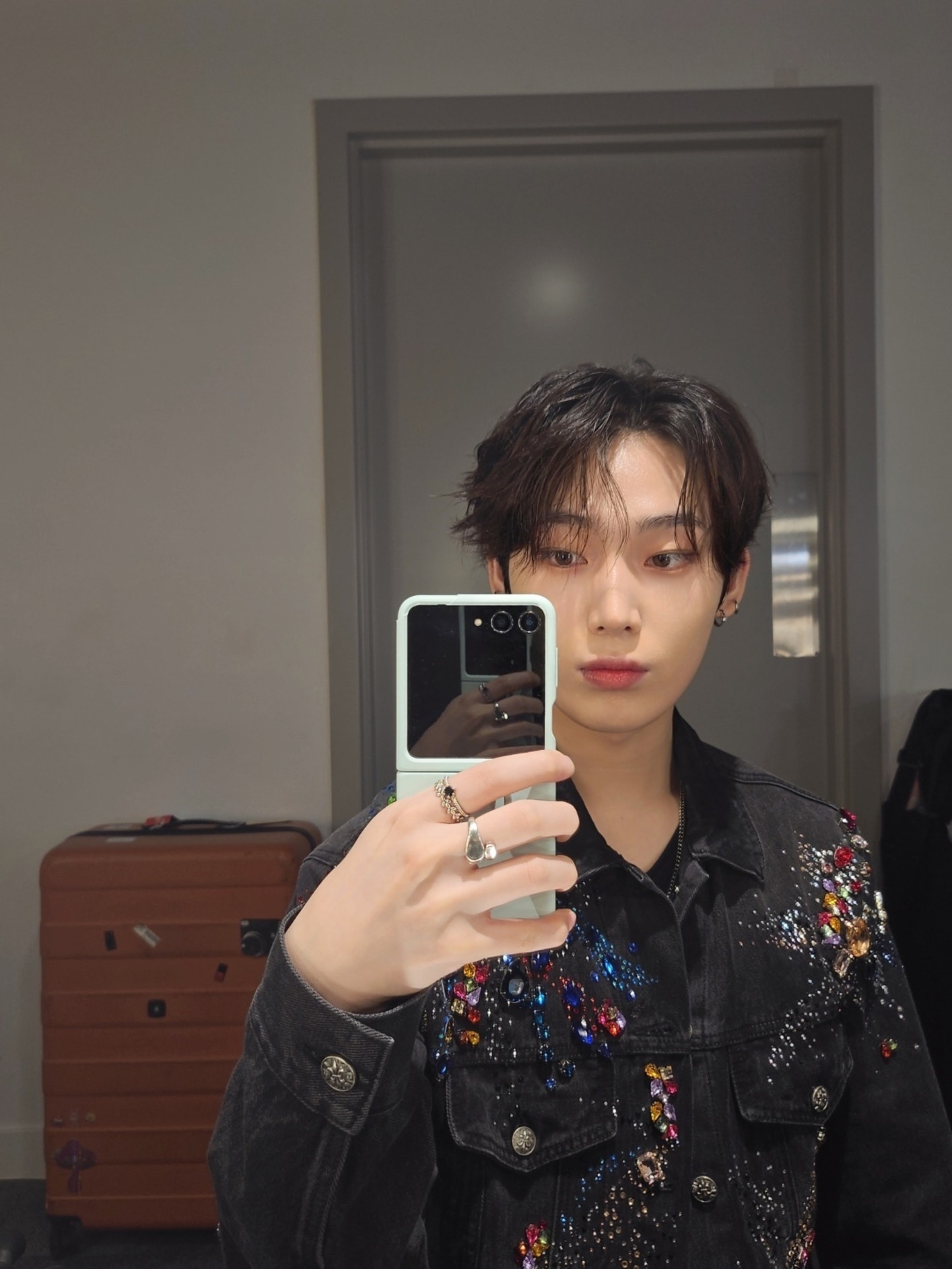 ENHYPEN Community Post - Sunoo, you are so handsome and beautiful! Your ...