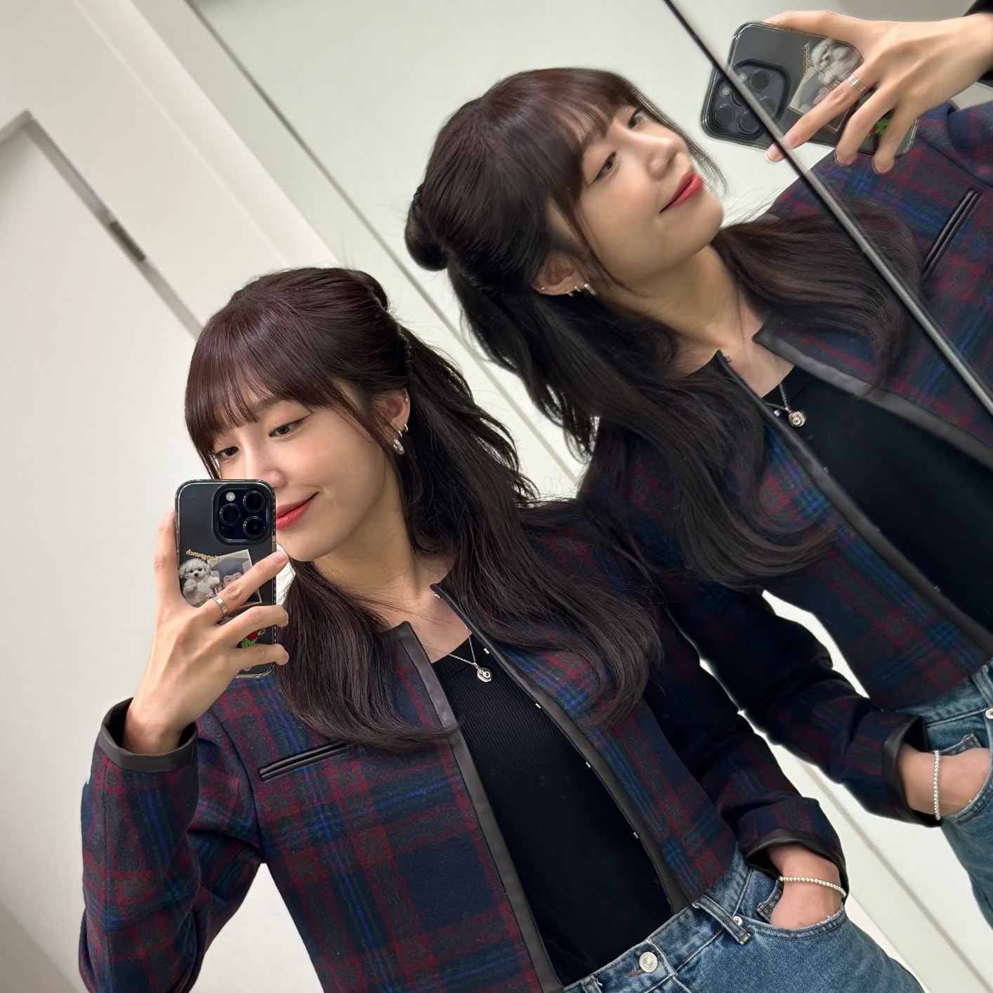 Apink Community Posts 매번 셀카 달랬는데 드디어 오랜만에 사복이당😎 이날을위해아껴둬찌 Eunji
