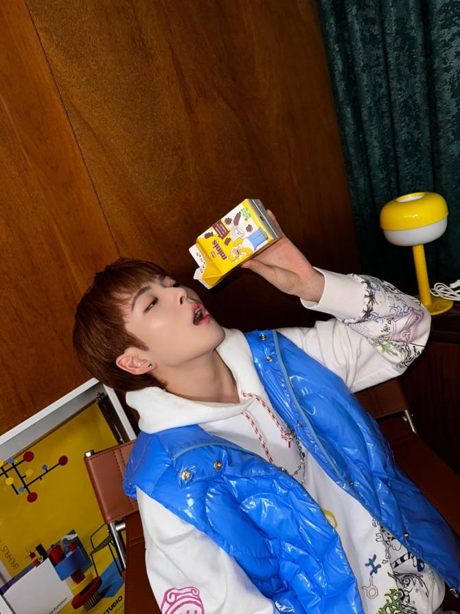 Lun8 Community Post 여기여기 붙어라~💜 Takuma