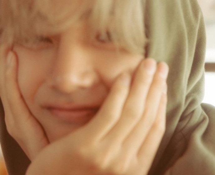 Bts Community Post 태태 우리는 당신이 정말 자랑스럽습니다 우리가 당신과 함께 만든 모든 아름다운 순간과