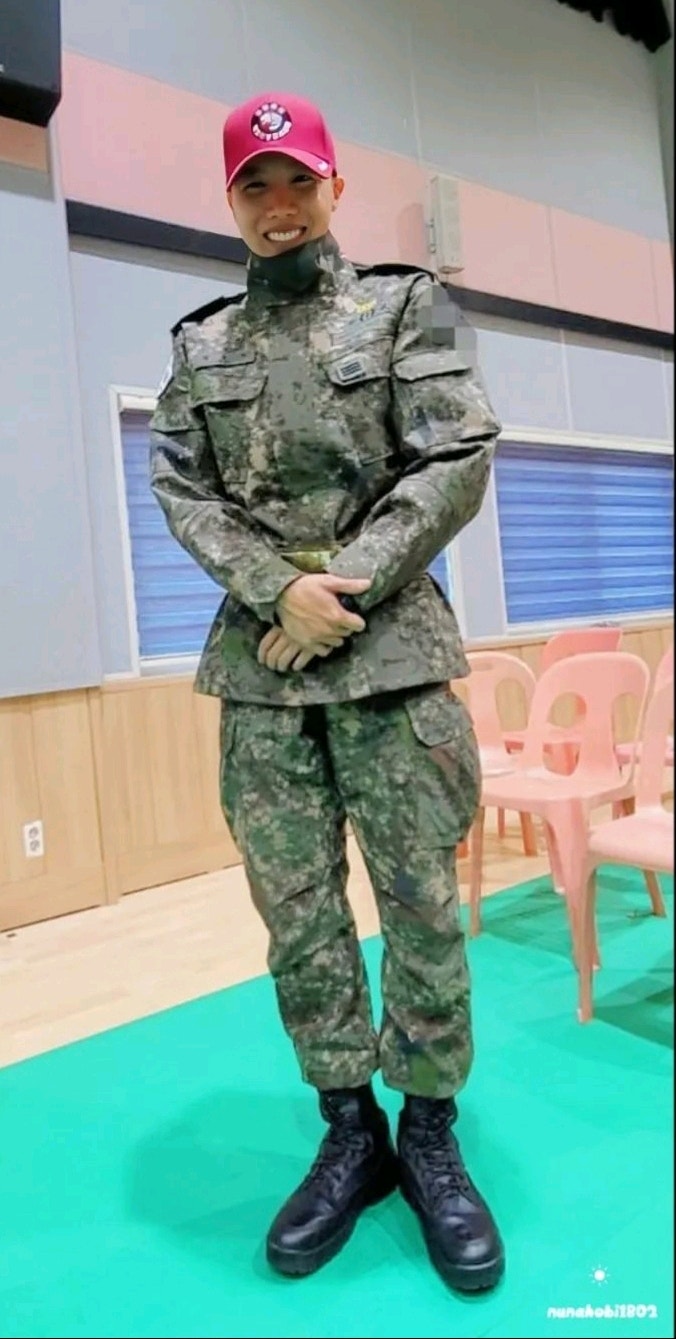 BTS Community Post - hobi hyung😍😍😍 you are looking super handsome and ...