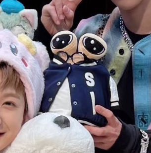 AMPERS&ONE Community Post - #to_kamden pou is in ampers&one 😧