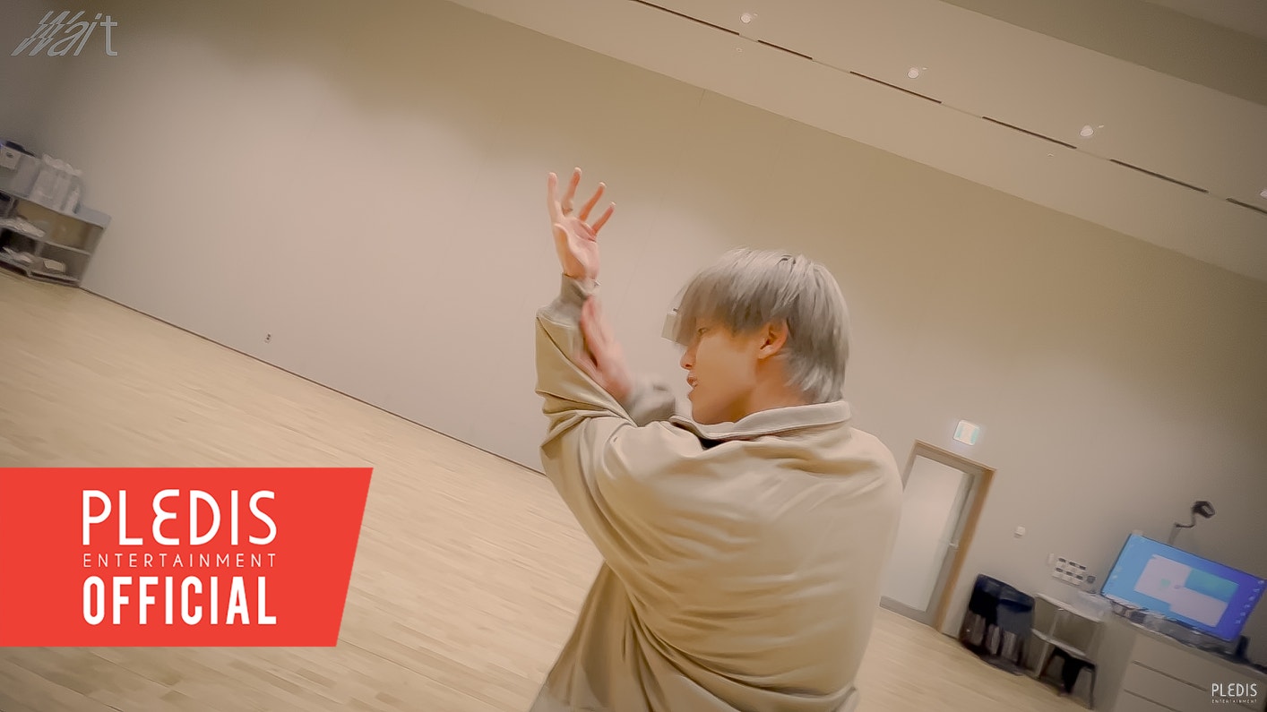 Weverse SEVENTEEN Media - [Choreography Video] 디노 (DINO) - Wait ...
