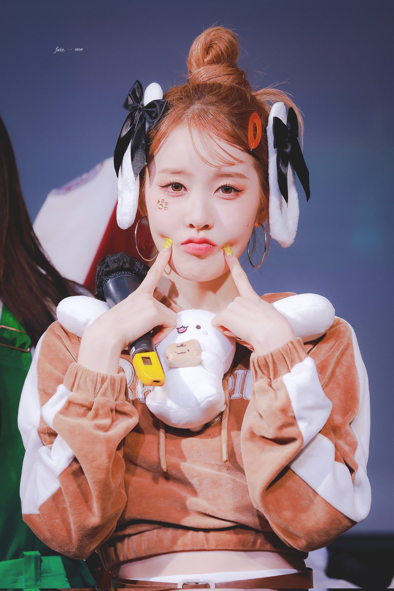 Stayc Community Posts 슽모닝♥️ 스윗분들 월욜인 만큼 힘내보자구요♥️♥️ 출처 트위터