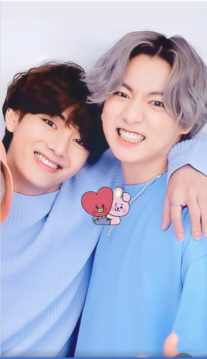 BTS Community Post - 많이 보고싶어요 💜🫰🥺사랑해요 방탄소년단 나의 태양, 달, 별, 바다의 모든 것이 내 ...