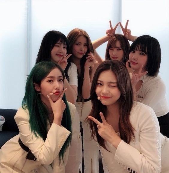 Weverse zone Community Post - like this if you miss them 🥺😢