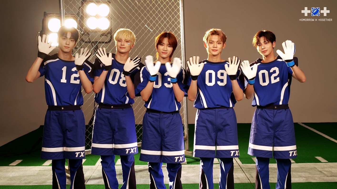 Weverse TOMORROW X TOGETHER Media - [GREETING] TXT(투모로우바이투게더) GLOBAL ...