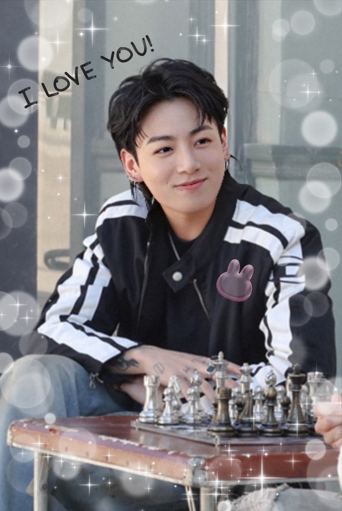 BTS Community Post - 公式さん、毎日ｸﾞｸの供給ありがとうございます🥹💜 どの写真もｷｭﾙｷｭﾙお目目で可愛い🩷 可愛い ...