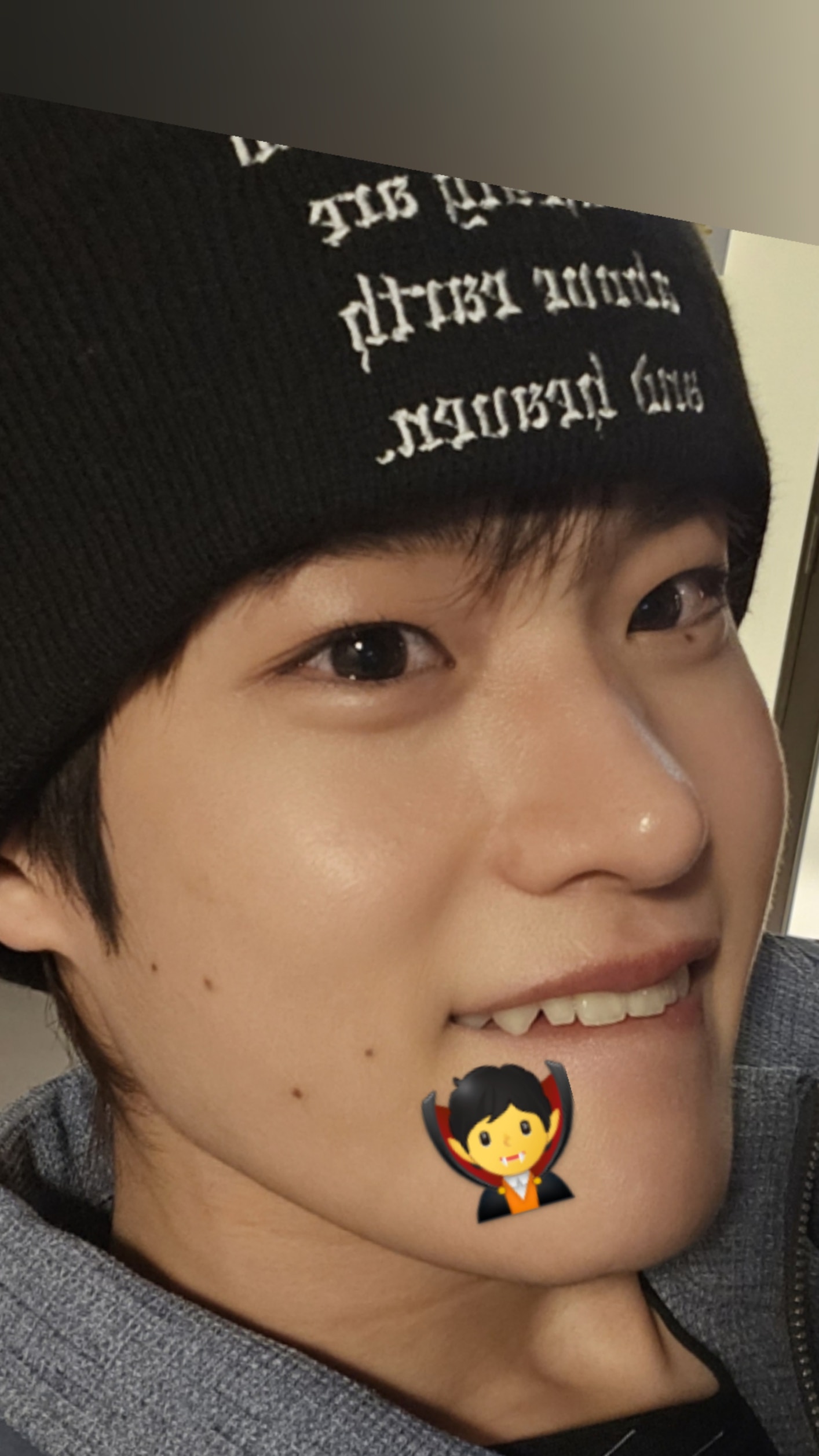 RIIZE社群Moment - 🧛