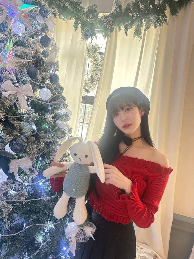 Classy Community Post 사진이오~윈터블룸 화이팅~ Hyungseo