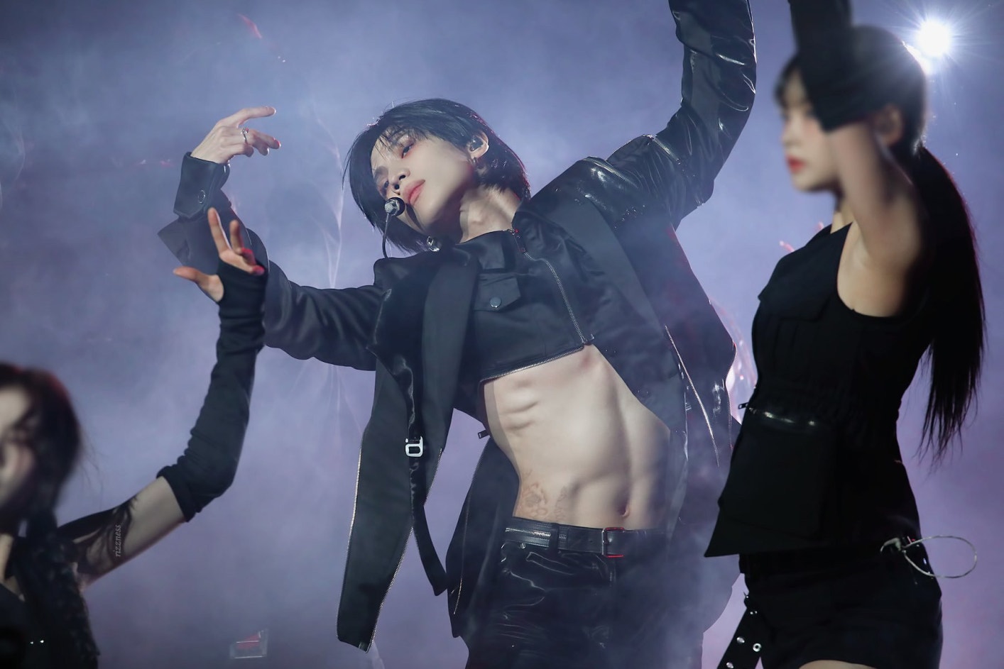 SHINee Community Posts - Like a painting.