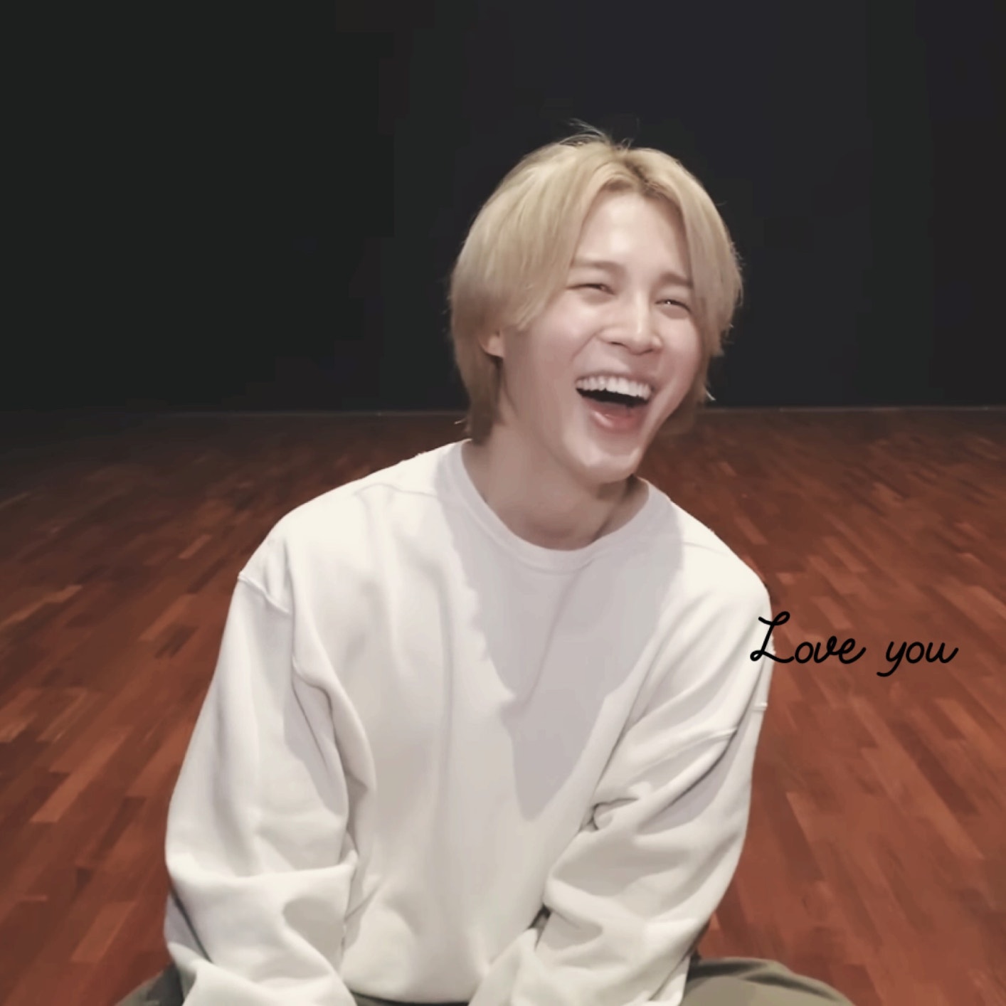 Bts Community Posts 지민씨의 건강과 안전을 진심으로 바라고 있습니다😌🙏🤍 오늘도 사랑해요 지민씨😢💗💜