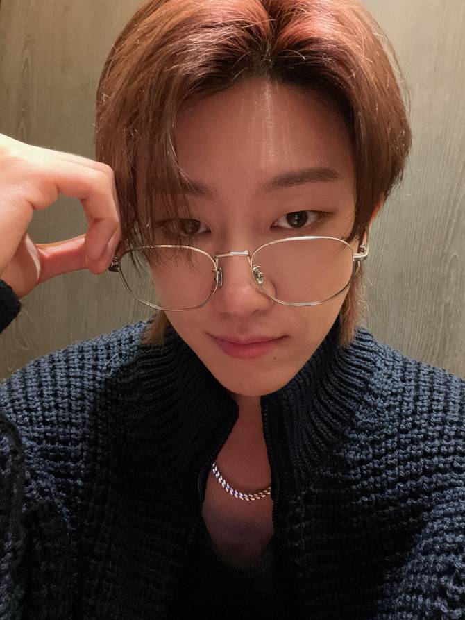 Seventeen Community Post 평온한 하루💚 The 8